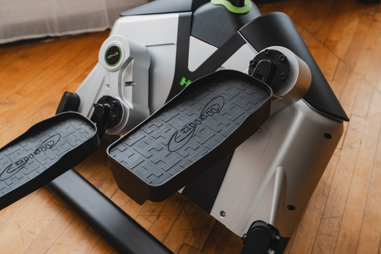 HLT3500 Club Connect | Lateral Trainer | Lateral Elliptical – Helix Fitness